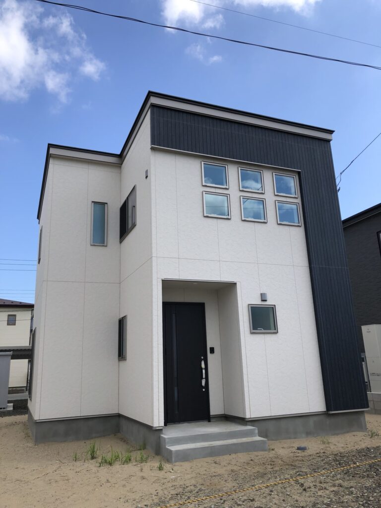 フレンチシックのインテリアの家 の施工事例 | 秋田/大館/横手/大曲の注文住宅・新築一戸建てならマスターピース